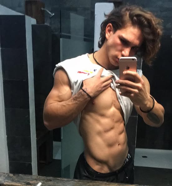 Yetus Prime confiesa tener un crush con Laura Bozzo: “Tiene una ...